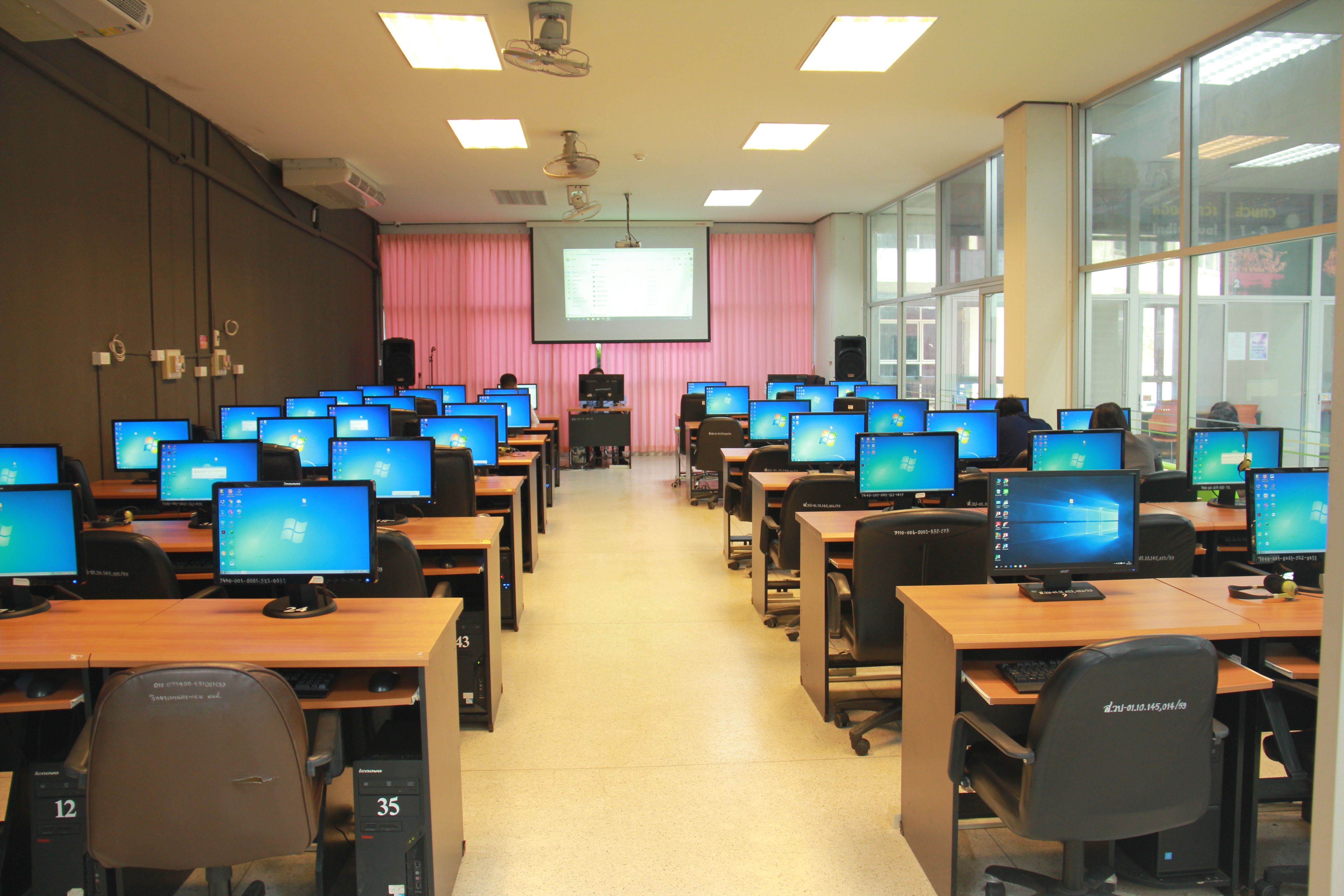 computer-room - NPU Library